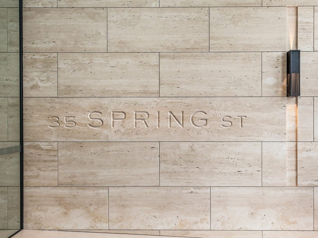 35 Spring Street - Casello